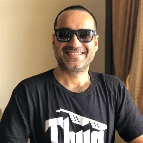 Mirzapur Actor Pankaj Tripathi Stole Manoj Bajpayee Slippers Know