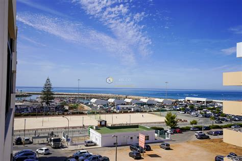 Apartamento T2 Venda em Quarteira Loulé