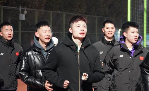 融媒体发布丨当冬雪遇上冬训 运动员与北京初雪浪漫同框 新体育网