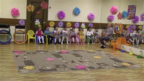 Детский утренник. Железнова песня "Автобус". музыка с мамой. Танцы в ...