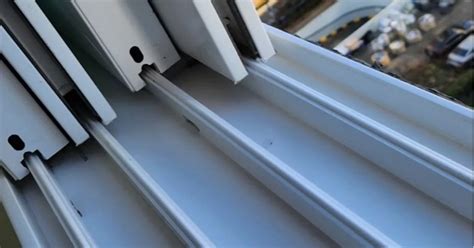 사전에 미리 연락주셔서 설명도 잘해주시고 세심하게 청소 다해주셨네요 감사합니다 숨고 숨은고수