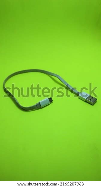 Green Nylon Usb C Usb C Cable Stock Photos And Pictures Images Shutterstock