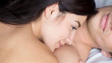 Best sex positions for female महलओ क लए फयदमद ह य सकस पजशन HealthShots Hindi