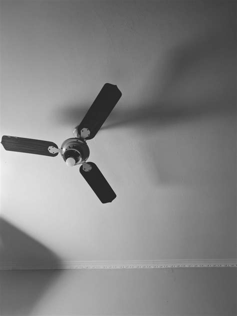 Why Is Ceiling Fan Not Blowing Air Step By Step Solution