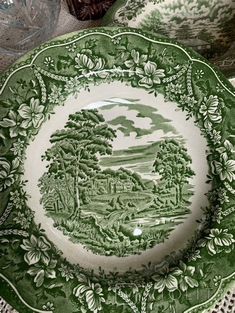 Тарілки колекційні 2 шт 113543832 купить на Violity