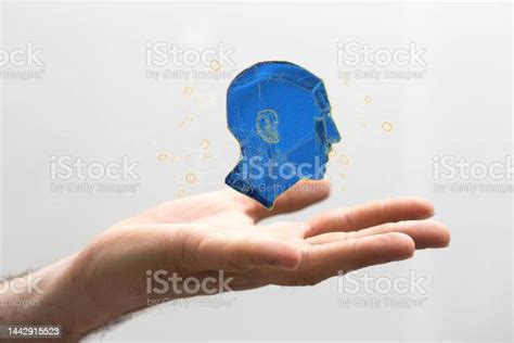 흰색 배경에 손에 네트워크 신경총 구조가 있는 인간 머리의 3d 렌더링 3차원 형태에 대한 스톡 사진 및 기타 이미지 3차원