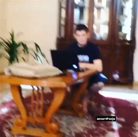 Current Ufc Middleweight Champ Islam Makhachev And Goat Khabib