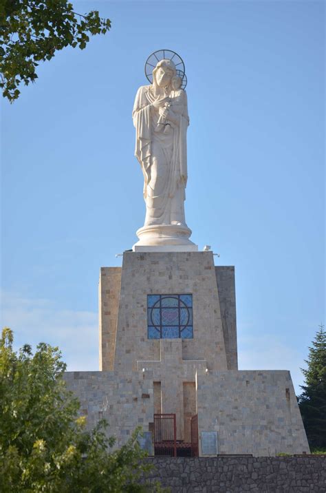 Монумент Света Богородица Tourist Information Center Haskovо
