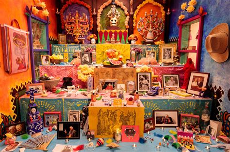 Dia De Los Muertos Altar Clip Art