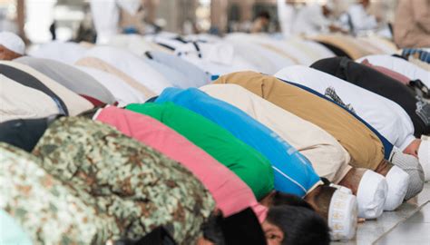 Mengetahui Niat Sholat Idul Fitri Tata Cara Pelaksanaannya