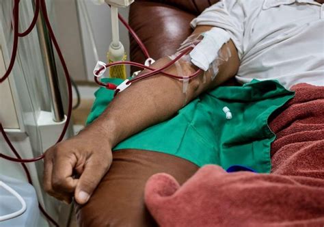 Blacks Hispanics On Dialysis Get More Staph Infections Than Whites