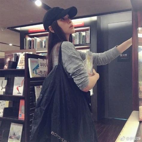 伊能靜深夜髮長文曬美照，這一句話道盡的：不知是幸福還是心酸 壹讀