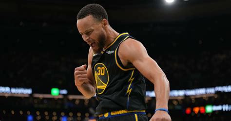 ‘커리 50득점 골스 피닉스에 11점 차 패배[nba]