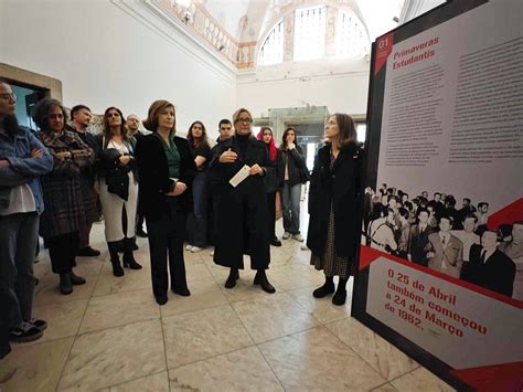 Dianafm Exposição Em Évora Desafia A Recordar O Movimento “primaveras