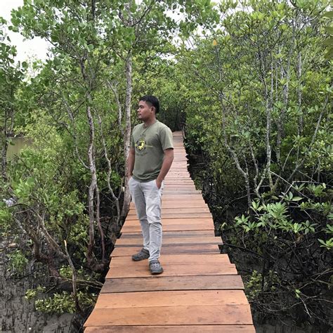 កាត់សក់ ដើម្បីអូន