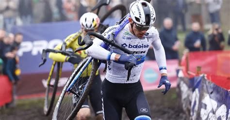Thibau Nys Beschouwt Voor Op Bk Veldrijden Dat Is Dubbel Wielerkrant Be