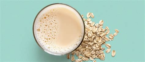 The 5 Healthiest Oat Milk Brands According To A Registered Dietitian