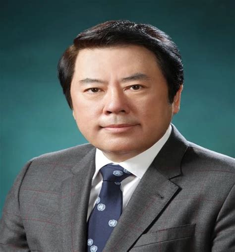 아이넷방송 박준희 회장 부산구치소 설 맞아 떡 선물 위키트리