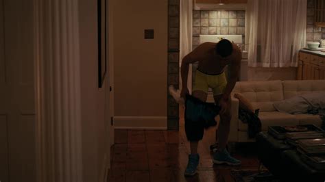 Auscaps Anthony Ramos Shirtless In She S Gotta Have It Whenyourchickenscomehometoroost