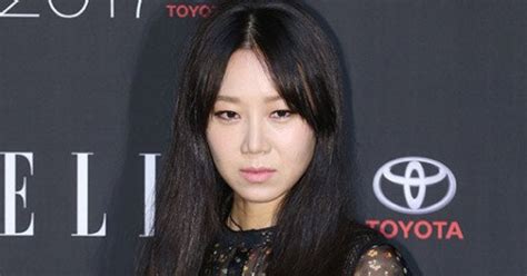 [포토] 공효진 파격 시스루에 눈을 어디에