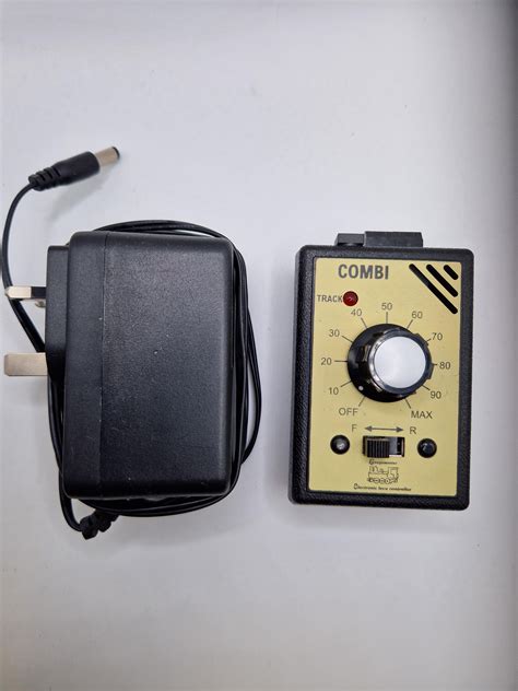 Gaugemaster Combi Handheld Controller With Transformer Plug