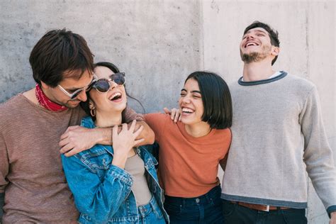 Tres tipos de amigos que deberías tener para ser feliz