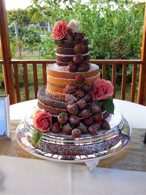 Naked Cake