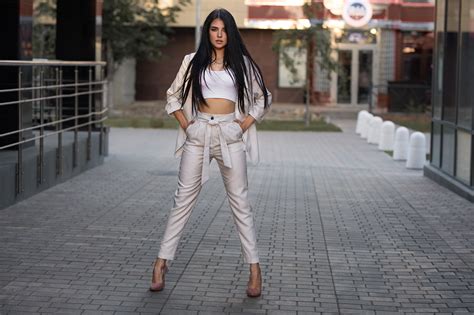 2048x1365 Depth Of Field Girl Long Hair Model Woman Black Hair