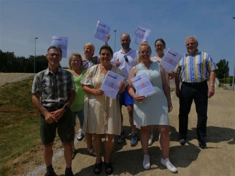0297nl 11 Geslaagden Ehboers Bij Ehbo Vereniging Wilnis En Uwtc