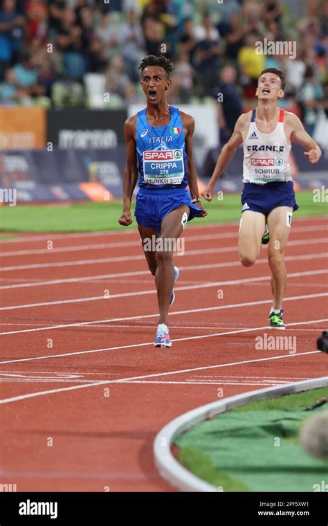 Yemaneberhan Crippa Celebrating As He Wins The 10000m Gold Medal At The