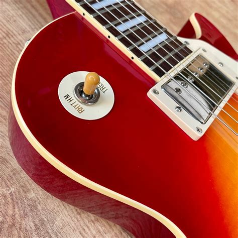 Tokai Ls136f Fuzz Bayonne