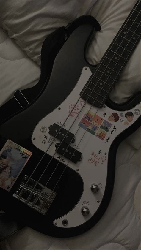 Pin De Хибла Em мои публикации Guitarras Elétricas Imagens De
