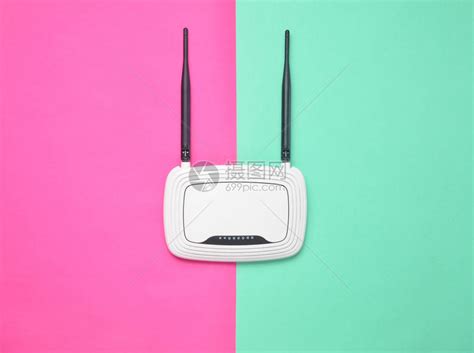 彩色柔和背景上的wifi路由器极简主义的趋势总是高清图片下载 正版图片503106036 摄图网
