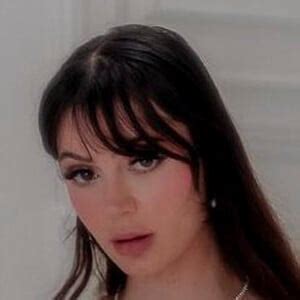 Jakarabella Age Family Bio Famous Birthdays