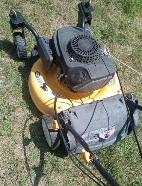Cub cadet self propelled push mower lawn mower Kohler engine swivel front wheels - Lawn Mowers ...