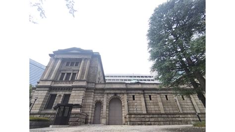 外国為替市場で一時1ドル＝157円台に、34年ぶりの円安・ドル高水準を更新 読売新聞