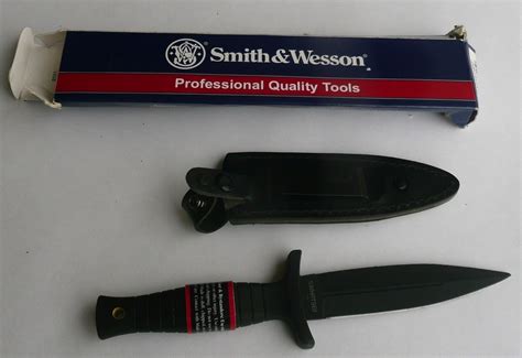 Smith And Wesson Hrt Boot Dagger Knife Fixed