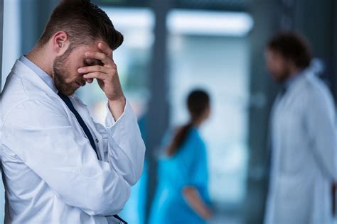 Qual é a responsabilidade do plano de saúde em caso de erro médico Meu Valor Digital