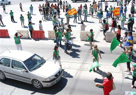 Hubo cortes parciales en los puentes Neuquén Cipolletti