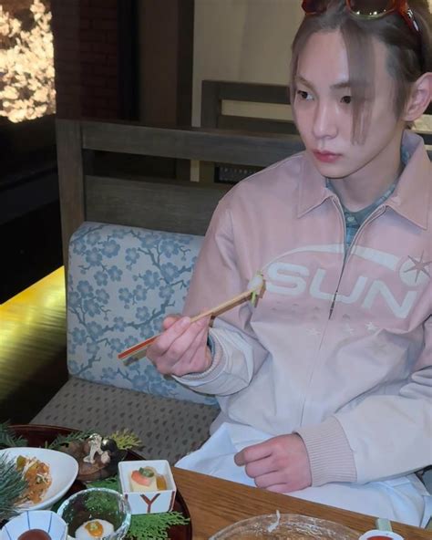 「shinee」key（キー）、ソロコンサートを終えて余裕のあるひととき K Pop、韓国エンタメニュース、取材レポートならコレポ！