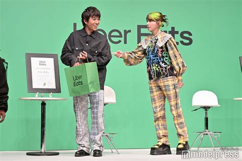 画像424 仲里依紗、中尾明慶と3年ぶり夫婦イベント共演で「ケンカしないように」サプライズプレゼントも モデルプレス