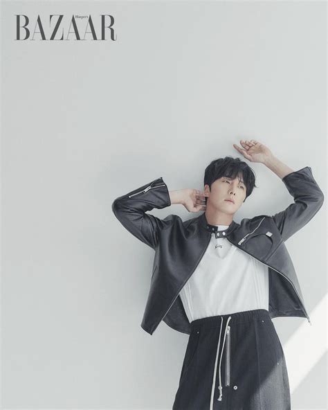 Jung Il Woo In Harpers Bazaar Korea October 2021 Cr Harpers Bazaar