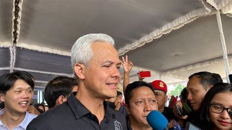 Tak Cuma Turun Di Hasil Survei CSIS Elektabilitas Ganjar Mahfud Juga