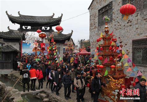 浙江宁海一延续500多年元宵行会 吸引万名游客观看 图片频道 人民网
