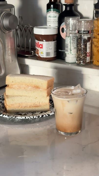 땅콩샌드 땅콩샌드위치 피넛라떼 땅콩커피 땅콩버터 피넛버터 Youtube