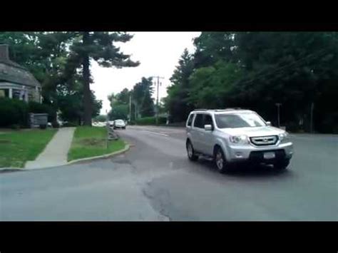 -733 - YouTube