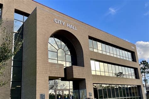 Pearland Starts Narrowing City Manager Search As Applications Close