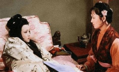 原创难怪《红楼梦》是禁书？你看秦可卿什么来头？作者隐喻真大胆！李自成吴三桂秦邦业