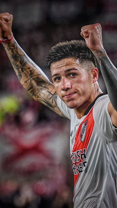 Enzo fernández Frases de futbol femenino Fotos de river Fotografía