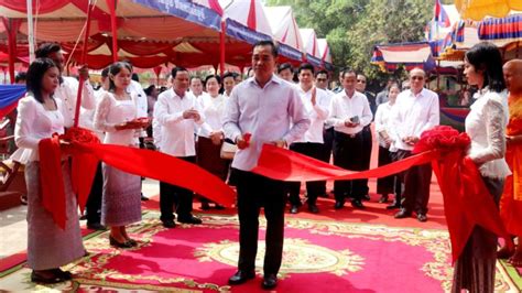 សម្ពោធដាក់ឲ្យប្រើប្រាស់នូវសមិទ្ធផលនានា ក្នុងវត្តអង្គួញដីសេរីសុខា